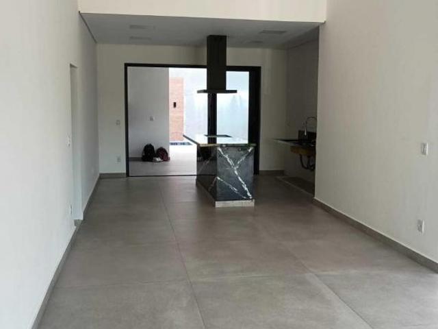 Casa em Condomínio TERREA