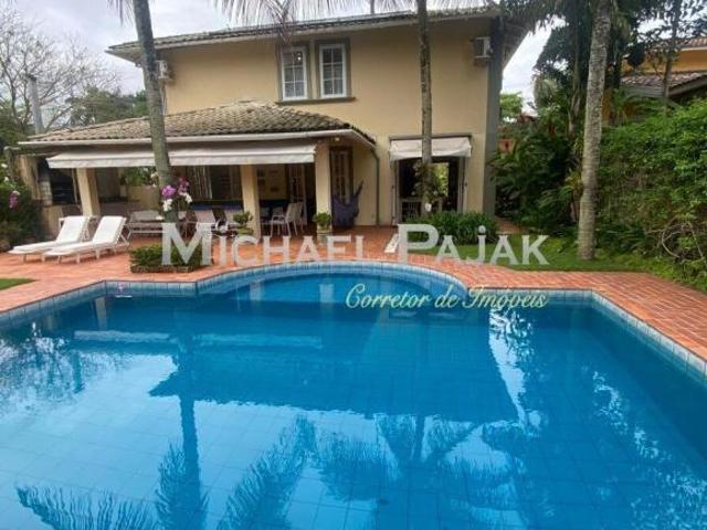 Casa em condominio tradicional na Praia da Baleia Michael Pajak 11 99996 4550