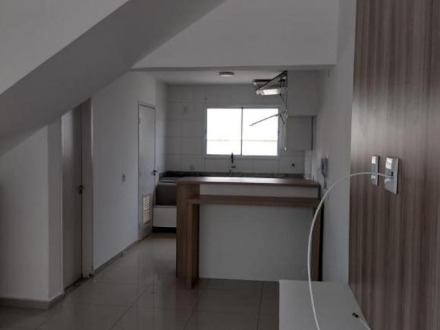 Casa em condomínio tranquilo e seguro
