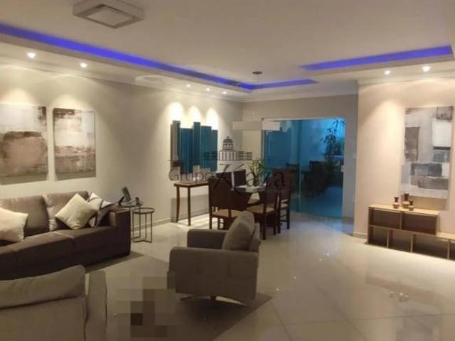 Casa em Condomínio Tremembé Condomínio Campos do Conde II 3 Dormitórios 281m² Aceita Perm