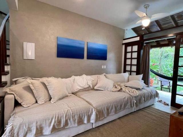 Casa em condomínio Ubatuba