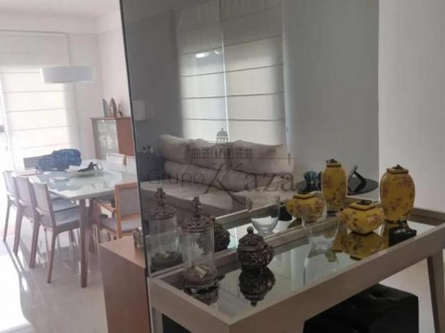 Casa em Condomínio Urbanova Condomínio Altos da Serra VI 4 Dormitórios 253m² Aceita Permut