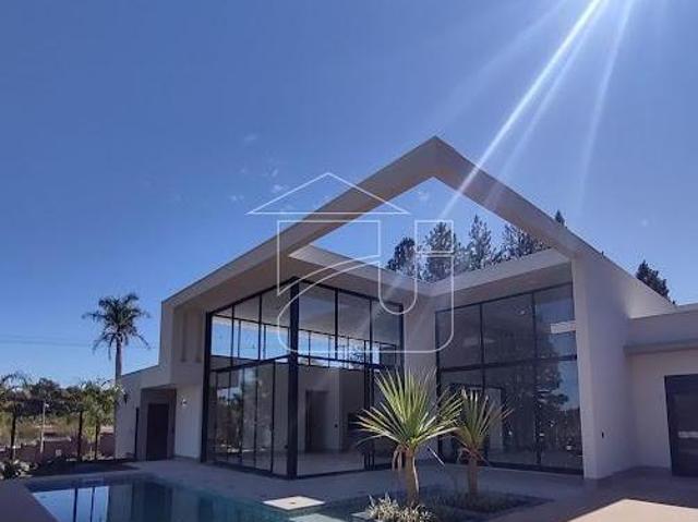 Casa em Condomínio Vale do Canaã Marília, SP