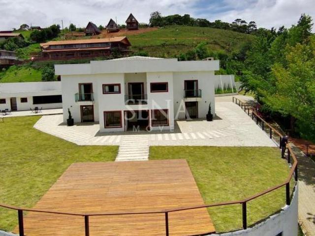 Casa Em Condomínio / Venda