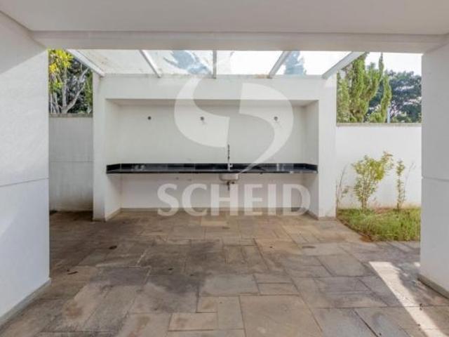 Casa em condomínio venda 6 quartos, sendo 4 suítes, 536m² 6 vagas