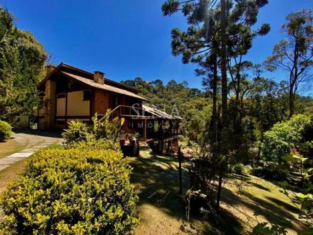 Casa Em Condomínio / Venda