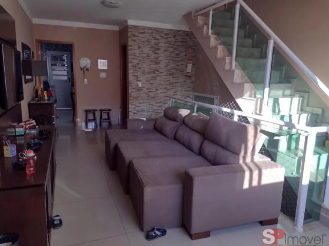Casa em Condominio venda com 3 dorm sendo 01 suite, 150m, 2 vagas cobertas, otima localização, 200