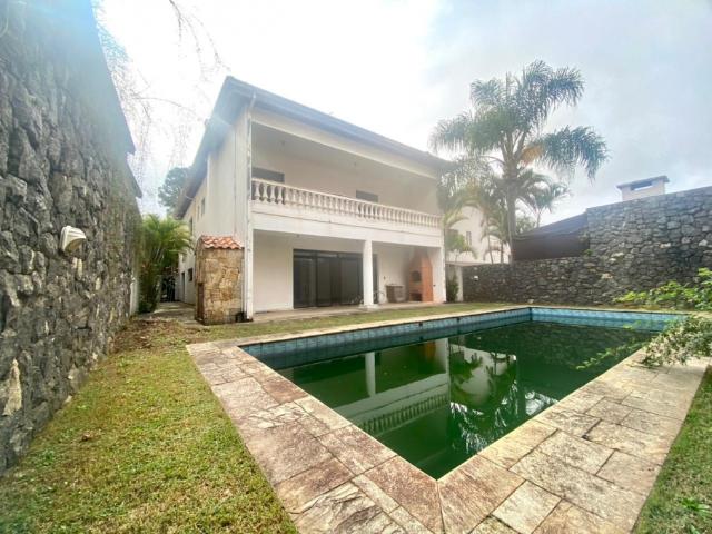 Casa em Condomínio Venda Santana de Parnaíba SP Alphaville