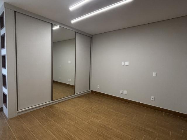 Casa em Condomínio Venda Valinhos SP Nações