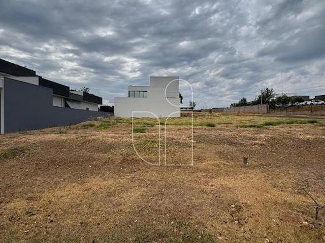 Casa em Condomínio Verana Parque Alvorada Marília, SP por 150000