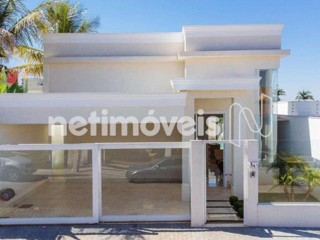 Casa em condomínio Vicente Pires Mobiliada Fino acabamento Piscina