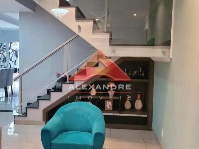 Casa em Condomínio Vila Patrícia, São José dos Campos/SP de 220m² 3 quartos à venda por R$ 798.000,0