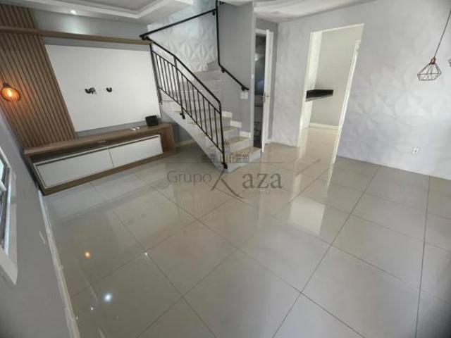 Casa em Condomínio Vila São Geraldo Residencial Jardim Girassol ll 3 Dormitórios 86m²