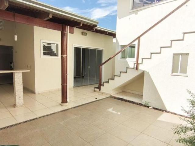 Casa em Condomínio Vilage do Campus Goiânia