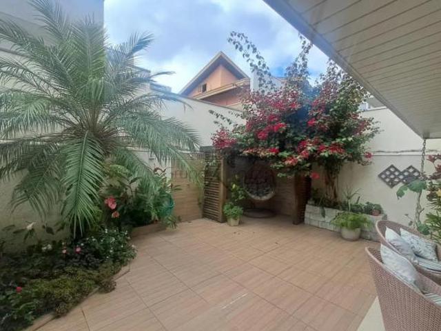 Casa em Condomínio Villa Branca Residencial Villa Branca I 3 Suítes 270m² terreno 350m²