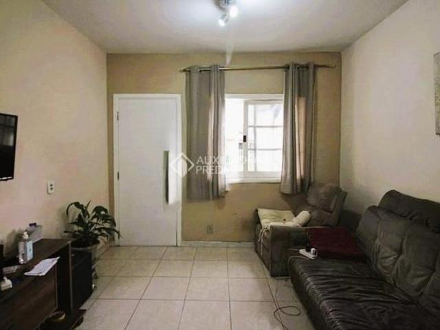 Casa em condomínio Villa Rica II