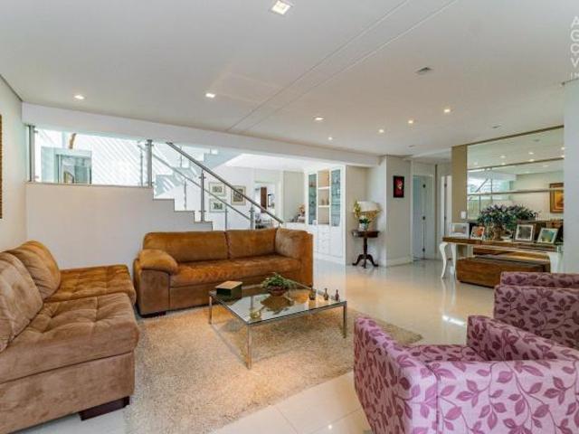 Casa em Condomínio Villagio Montecatini, 05 Suítes, 06 Vagas, Quintal, São Braz, Curitiba