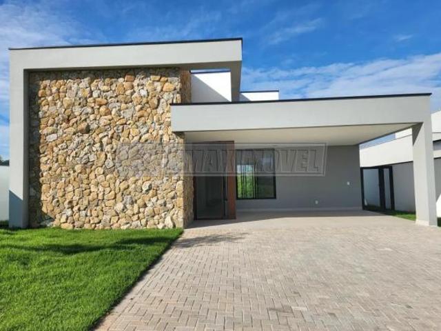 Casa em Condomínios em Votorantim
