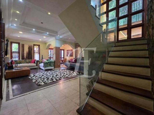 Casa em condomío à venda | 480m² | 4 dormitórios | 3 suítes | 5 vagas | Tremembé São Paulo/SP