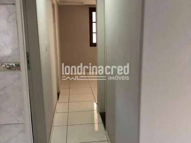 Casa em Conjunto Habitacional Violim, Londrina/PR de 132m² 2 quartos à venda por R$ 350.000,00