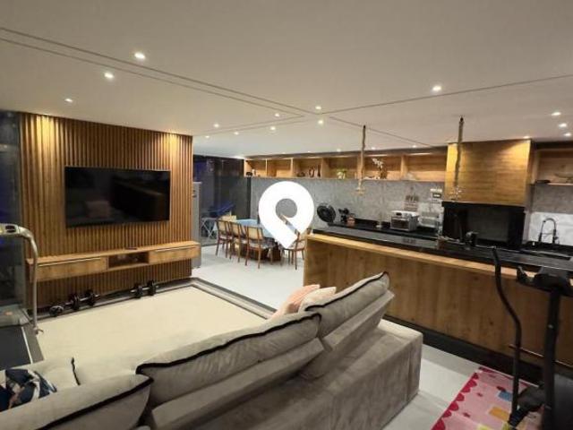 Casa em Conjunto Habitacional Ana Paula, Mogi das Cruzes/SP de 170m² 3 quartos à venda por R$ 795.00