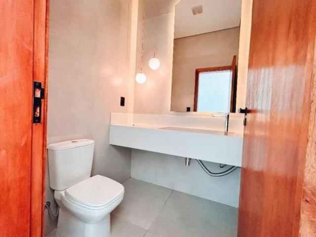 Casa em Conjunto Habitacional Elias Stefan, Araçatuba/SP de 246m² 3 quartos à venda por R$ 1.600.000