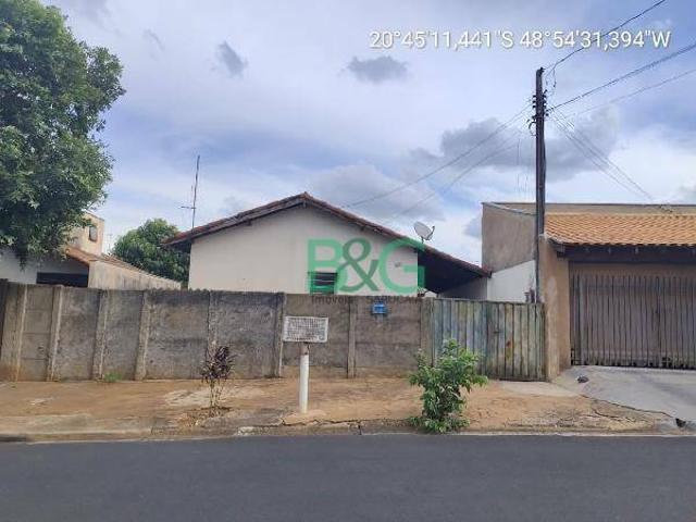 Casa em Conjunto Habitacional Helio Cazarin, Olímpia/SP de 48m² 3 quartos à venda por R$ 200.244,74