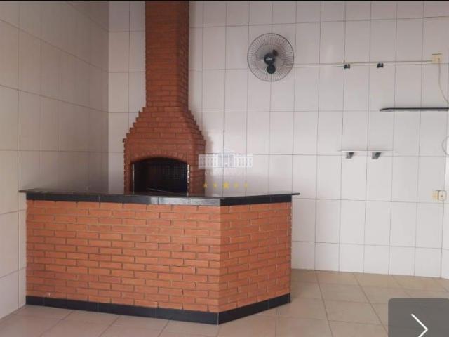 Casa em Conjunto Habitacional Hilda Mandarino, Araçatuba/SP de 95m² 2 quartos à venda por R$ 299.000,00