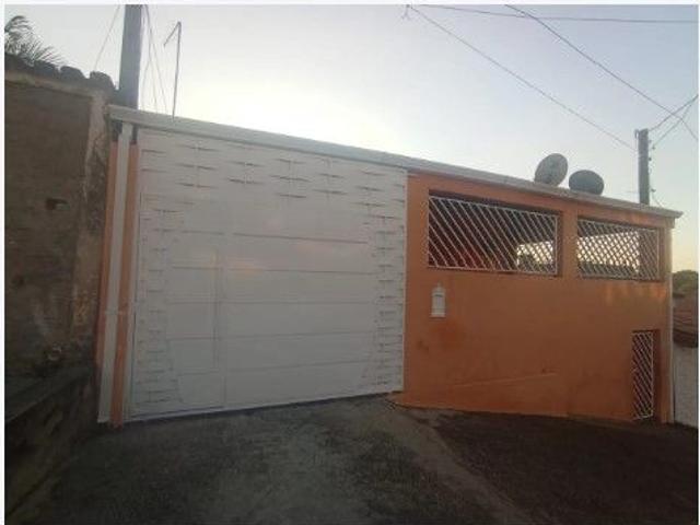 Casa em Conjunto Habitacional Jardim Serrano, Votorantim/SP de 200m² 3 quartos à venda por R$ 413.000,00