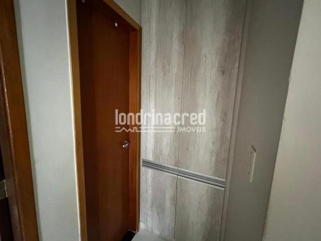 Casa em Conjunto Habitacional José Giordano, Londrina/PR de 145m² 3 quartos à venda por R$ 350.000,0