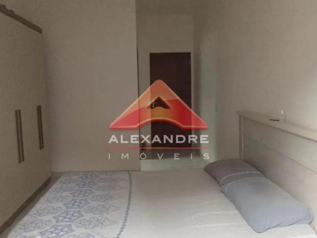 Casa em Conjunto Residencial Galo Branco, São José dos Campos/SP de 150m² 3 quartos à venda por R$ 4