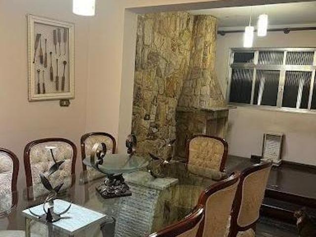 Casa em Conjunto Residencial Paes de Barros, Guarulhos/SP de 250m² 4 quartos à venda por R$ 800.000