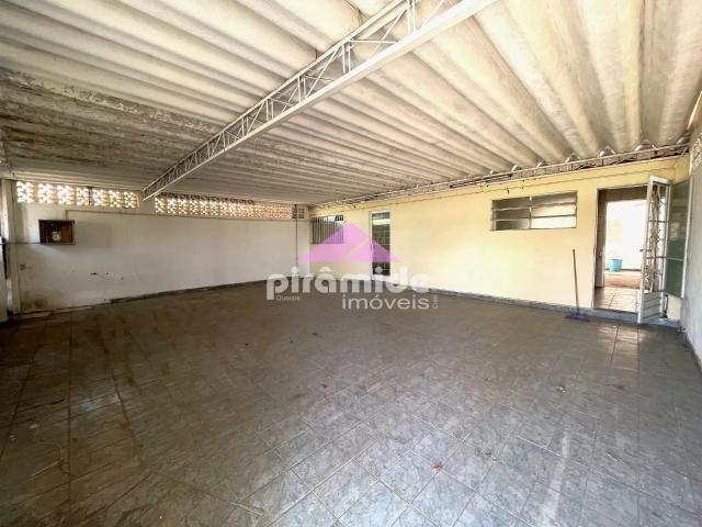Casa em Conjunto Residencial Trinta e Um de Março, São José dos Campos/SP de 138m² 3 quartos à venda por R$ 449.900,00
