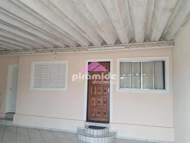 Casa em Conjunto Residencial Trinta e Um de Março, São José dos Campos/SP de 157m² 2 quartos à venda por R$ 425.900,00