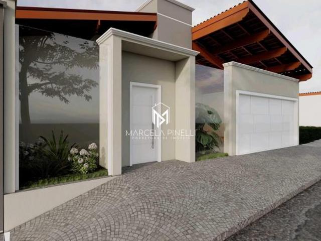 Casa em construção à venda no Alto do Aeroporto Alfenas/MG