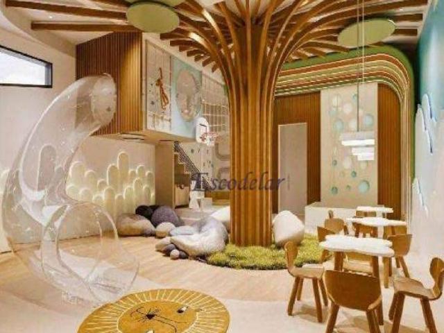 Casa, em construção, a venda, 4 suites,7 banheiros, 4 a 6 vagas, jardim dos estados, próximo a Chape