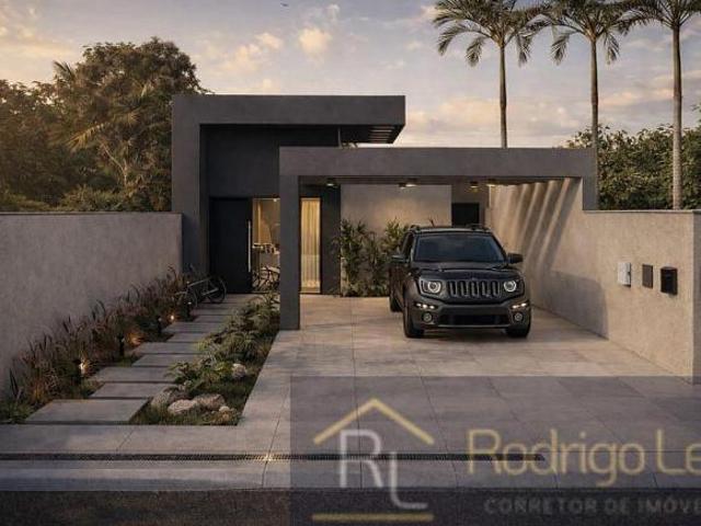 Casa em construção com 03 dormitórios no Terras Altas