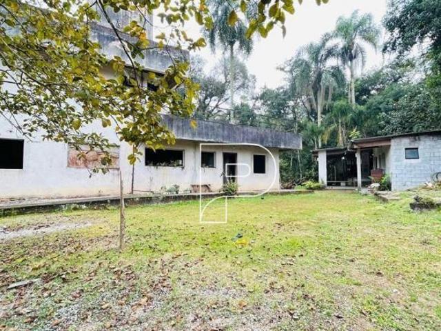 Casa em construção com 4 dormitórios à venda, 530 m² por R$ 700.000 Granja Viana Cotia/SP