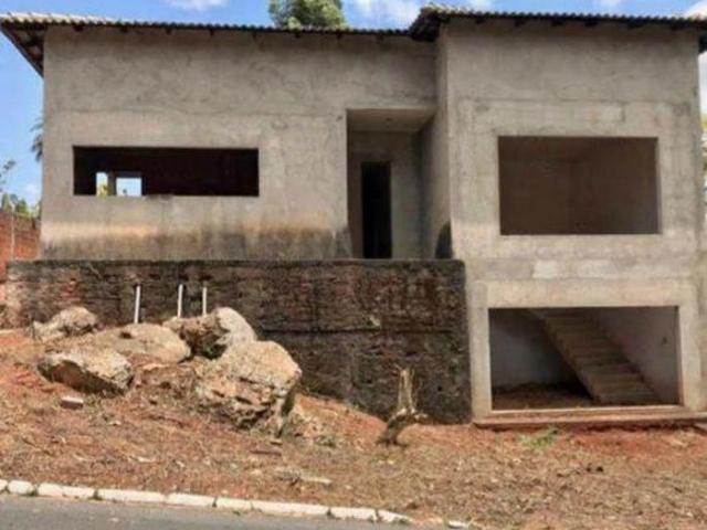 Casa em Construção no Condomínio Bianca – 3 Quartos, 2 Suítes, Vista Livre