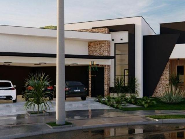 Casa em construção no Condomínio Sunlake
