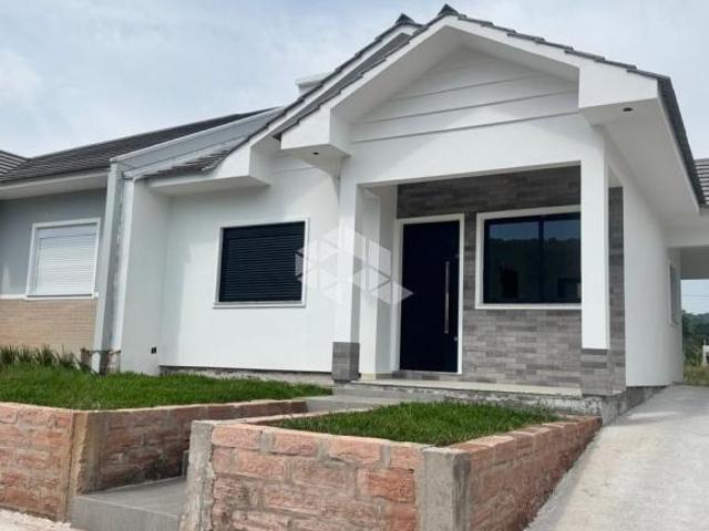 CASA EM CONTRUÇÃO COM 02 DORMITÓRIOS SENDO 01 SUÍTE NO BAIRRO ALIANÇA