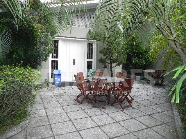 Casa em Cosme Velho, Rio de Janeiro/RJ de 614m² 6 quartos à venda por R$ 3.989.000,00