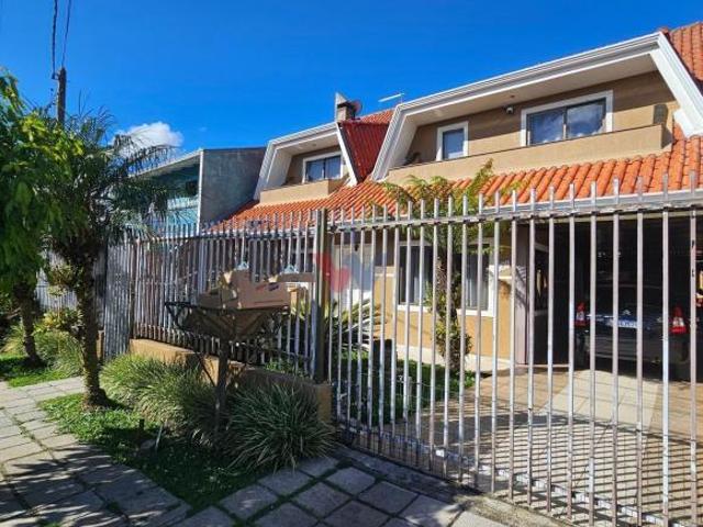 Casa em Costeira, São José dos Pinhais/PR de 264m² 5 quartos à venda por R$ 1.190.000,00