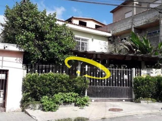 Casa em Cotia Com Ótima Localização