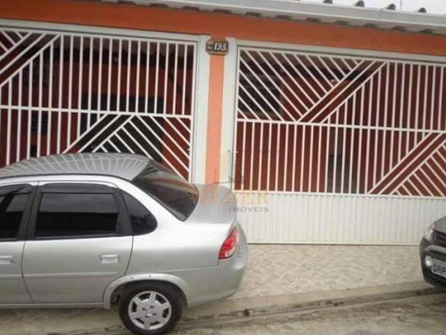 Casa em Cotia com ponto Comercial