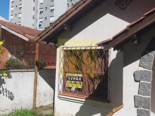 Casa térrea no bairro Cristal, Porto Alegre/RS