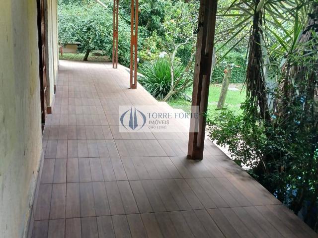 Casa em, / de 1000m² 5 quartos à venda por R$ 744.000,00