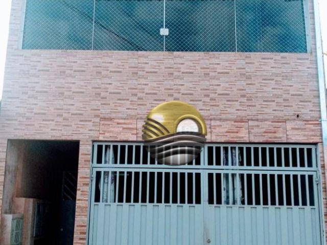 Casa em, / de 120m² 6 quartos à venda por R$ 483.000,00