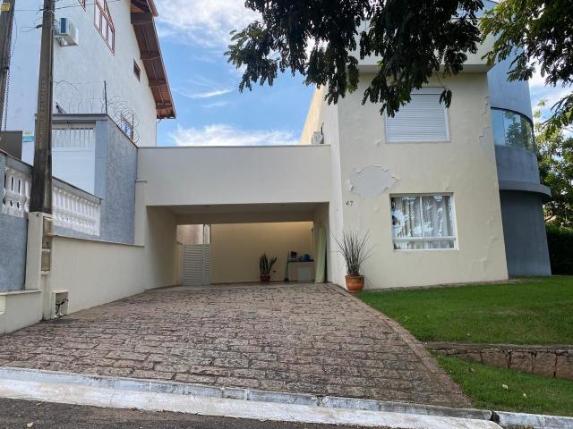 Casa em, / de 248m² 3 quartos para locação R$ 8.200,00/mes