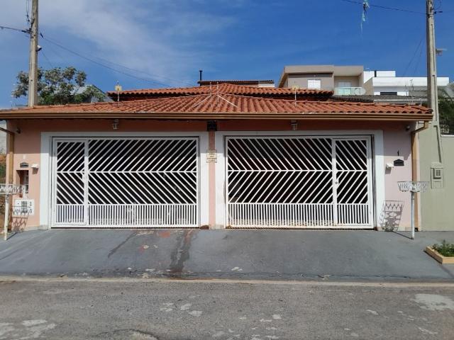 Casa em, / de 213m² 4 quartos à venda por R$ 799.900,00